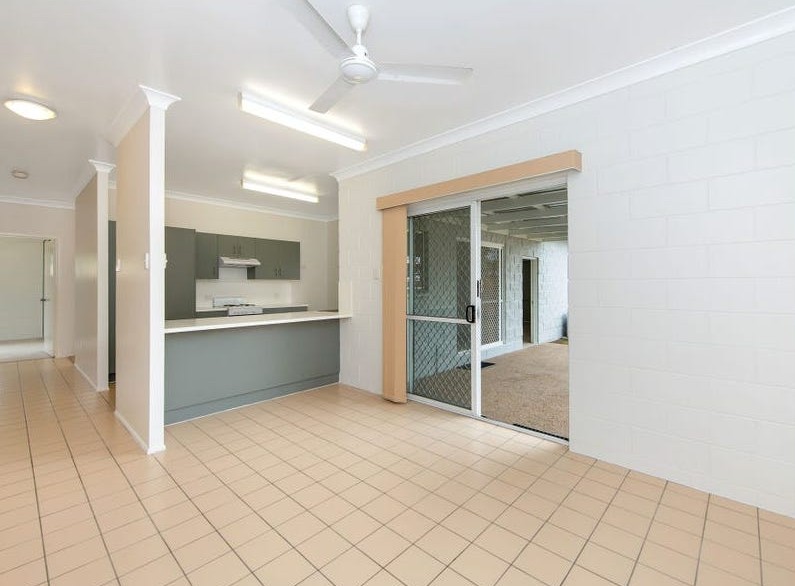 30 Honeysuckle Drive, ANNANDALE QLD 4814 - Helen Munro Property